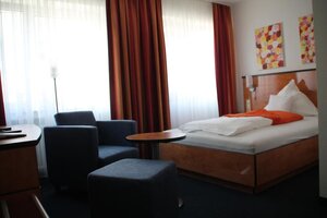 Hotel RIESENJunior by Trip Inn (Krämerstraße No:20, Hanau), otel  Hanau'dan