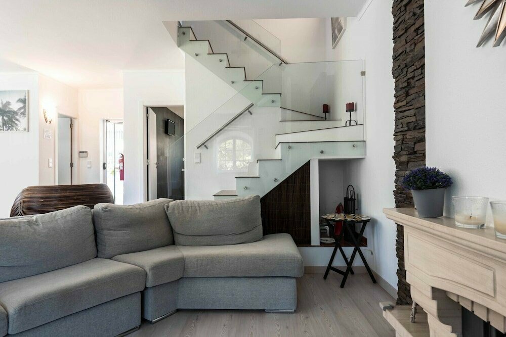 Otel Sesimbra Stylish Villa by Homing, Setubal, foto