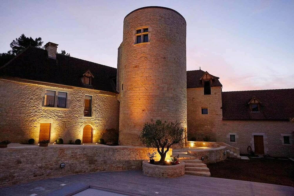 Otel Chambres d'hôtes La Tour de Ginaillac, , foto