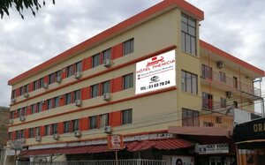 Hôtel Phenicia (Vallée du Bandama, Gbeke, Bouaké, Boulevard de la Mairie), otel  Bouake'den
