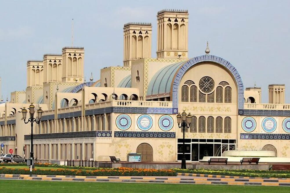 Otel Luxury Furnished 3br near Lake Khalid, Sharjah, foto