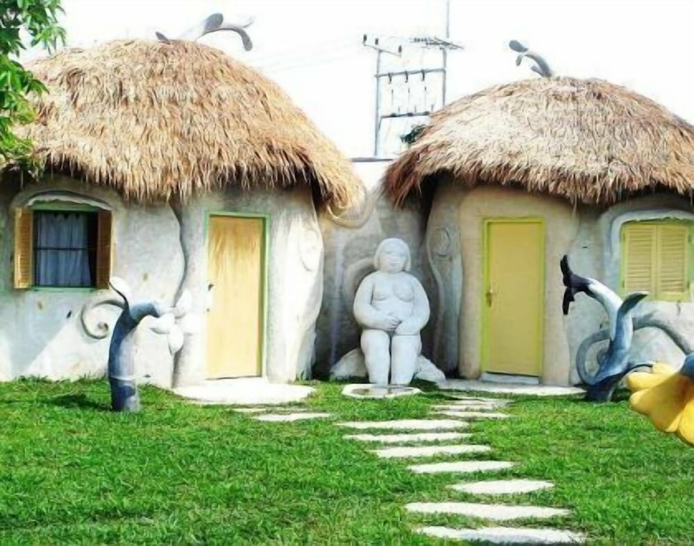 Otel Naidee Sculptured Huts, Dünya, foto