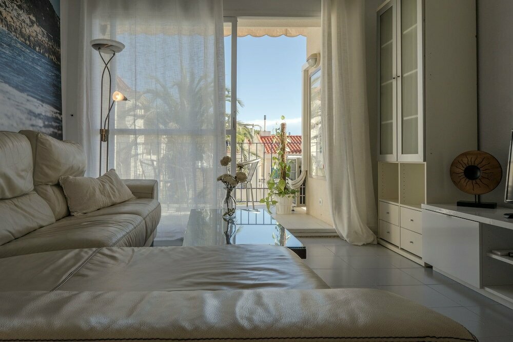 Otel Apartamento Hilale La Marina, Katalonya, foto