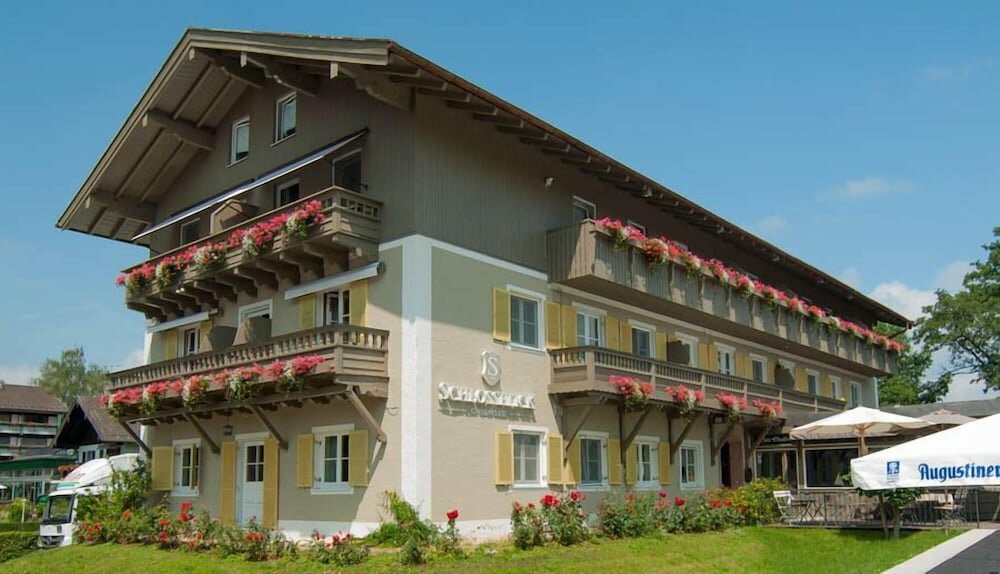 Otel Hotel Schlossblick Chiemsee, Bavyera, foto