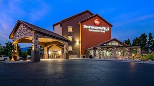 Best Western Plus CottonTree Inn (Utah, Salt Lake County, Sandy), otel  Sandy'den