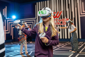 Another world (ulitsa Kalinina No:53), eğlence merkezleri  Nevinnomissk'ten