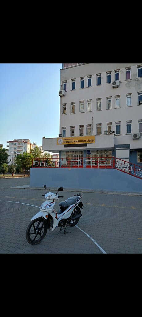 Lise Erdemli Anadolu Lisesi, Erdemli, foto