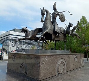 Каракуз (Republic of Tatarstan, Almetyevsk), park, sokak heykeli  Almetyevsk'ten (Elmet'ten)