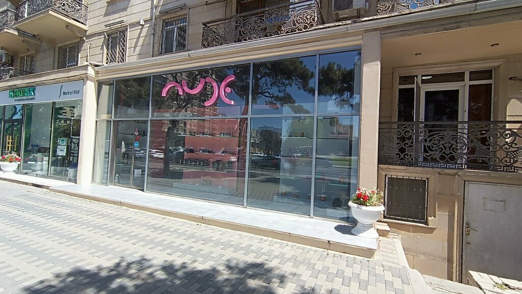 Ev eşyası mağazaları Nude, Bakü, foto
