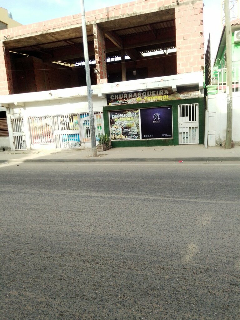 Kafe M-tropical, Loanda, foto