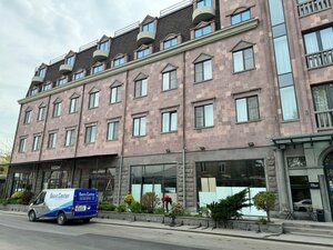 4Guest Hotel (Hayk Hovsepyan Street No:31, Yerevan), otel  Erivan'dan