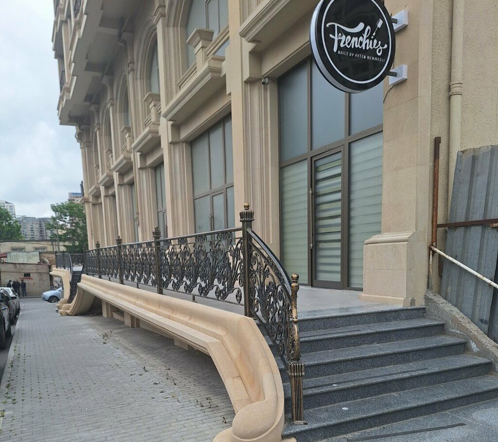 Güzellik salonu Frenchies, Bakü, foto