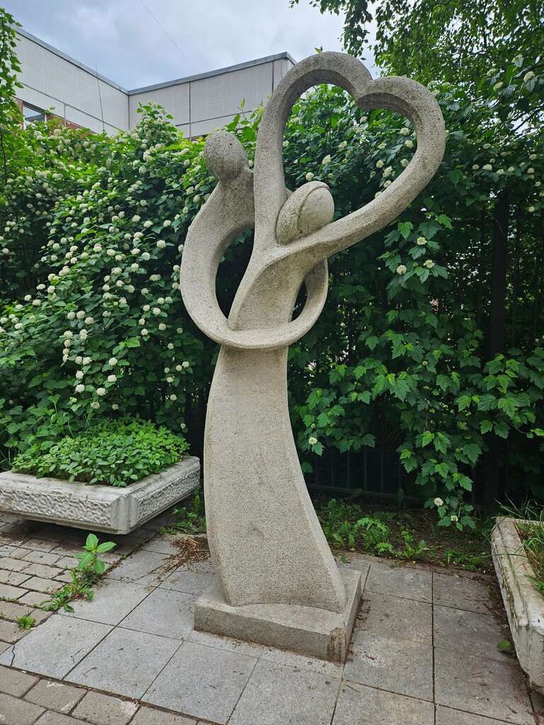 Park, sokak heykeli Влюблённые, Saint‑Petersburg, foto