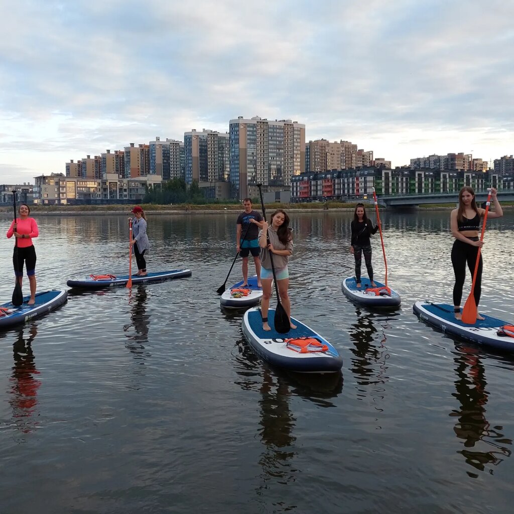 Kürek sörfü Sup Swell, Saint‑Petersburg, foto