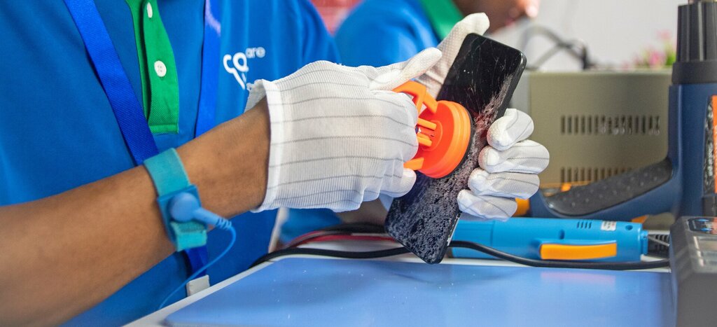 Telefon tamir servisi Carlcare, Nijni Novgorod, foto