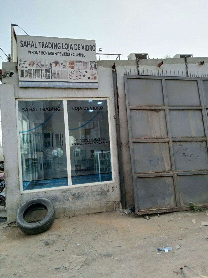 Cam atölye Sahal trading loja de vidro, Loanda, foto