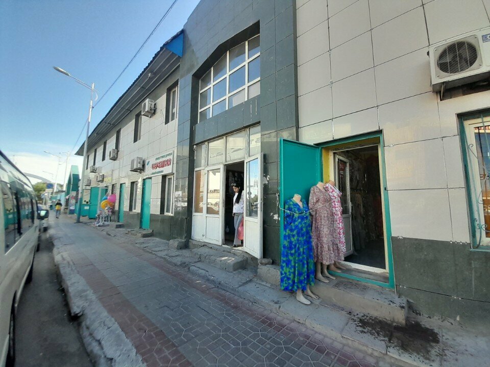 Giyim mağazası Boutique of National Costumes, Kızılorda, foto