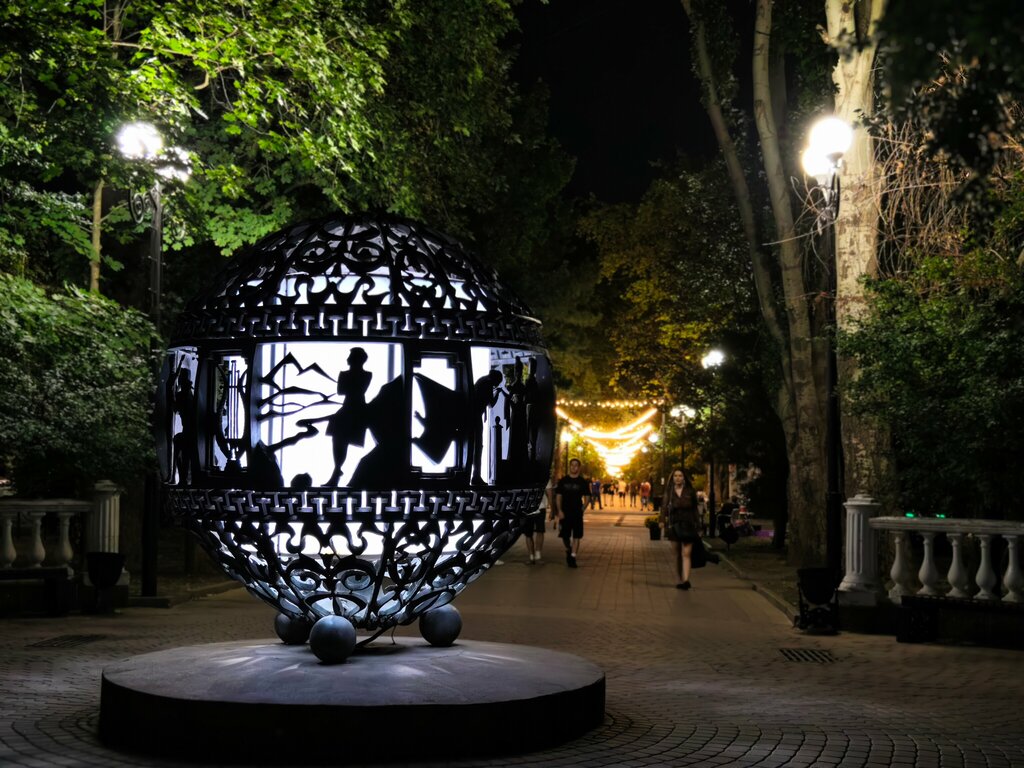 Dekorasyon ve süsleme, onur panosu Светильник-сфера, Rostov‑na‑Donu, foto