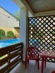 Guest House Zhemchuzhina u Morya (улица Агафонова No:31, посёлок городского типа Черноморское), otel  Kırım Cumhuriyeti'nden
