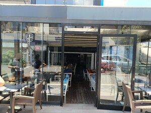 Saklı Çeşme Lounge Cafe (İstanbul, Fatih, Molla Gürani Mah., Oğuzhan Cad., 7A), kafe  İstanbul'dan