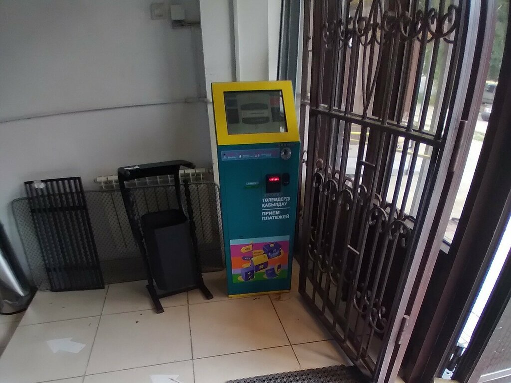 Ödeme terminali Qiwi, Taldıkorgan, foto