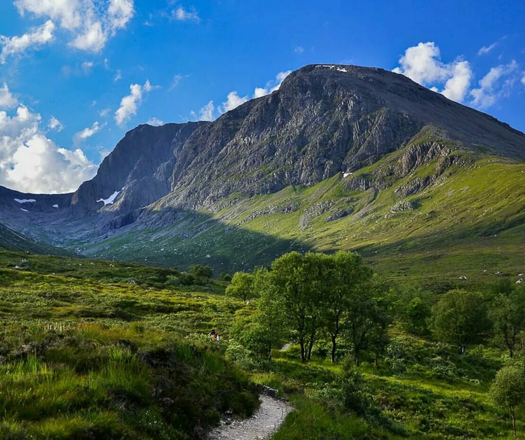 Dağ zirvesi Ben Nevis 1344 meters, Highland Konsey Bölgesi, foto