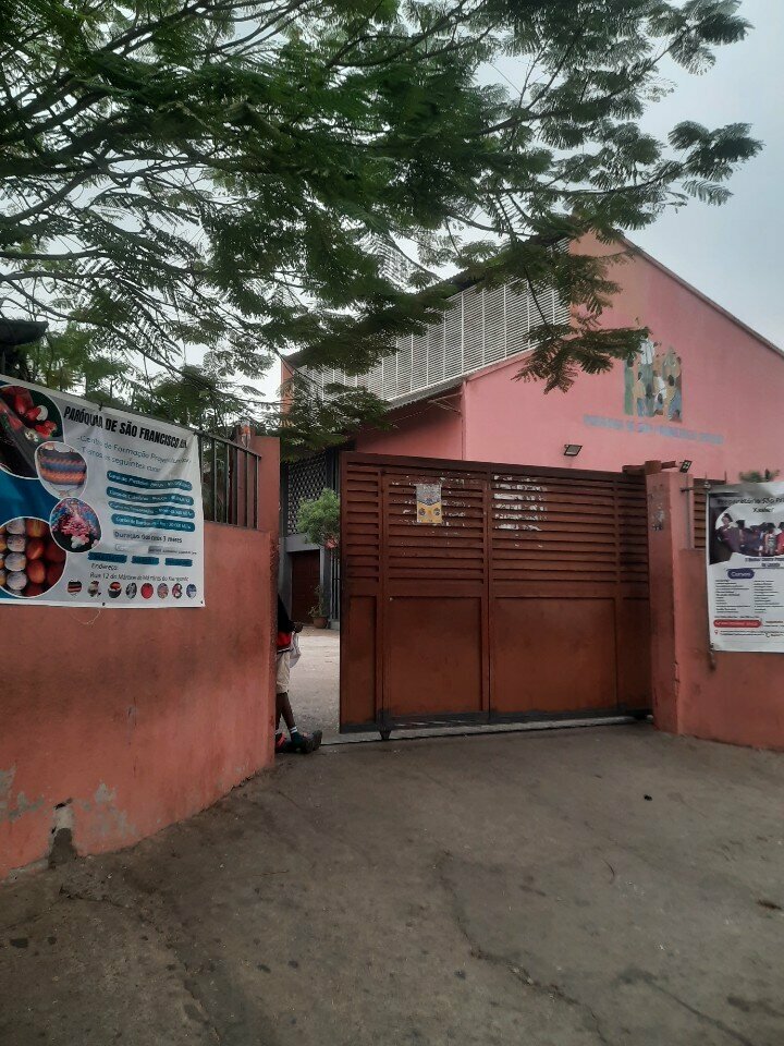 Katolik kiliseleri Paróquia São Francisco Xavier, Loanda, foto