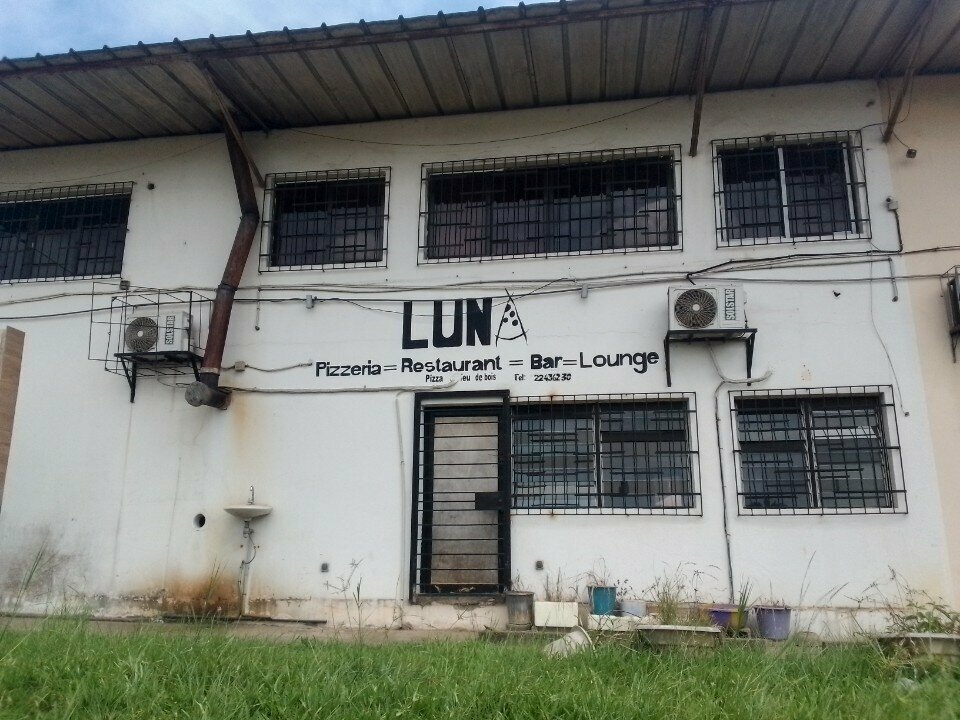 Fast food Luna. Abidjan, Abican, foto