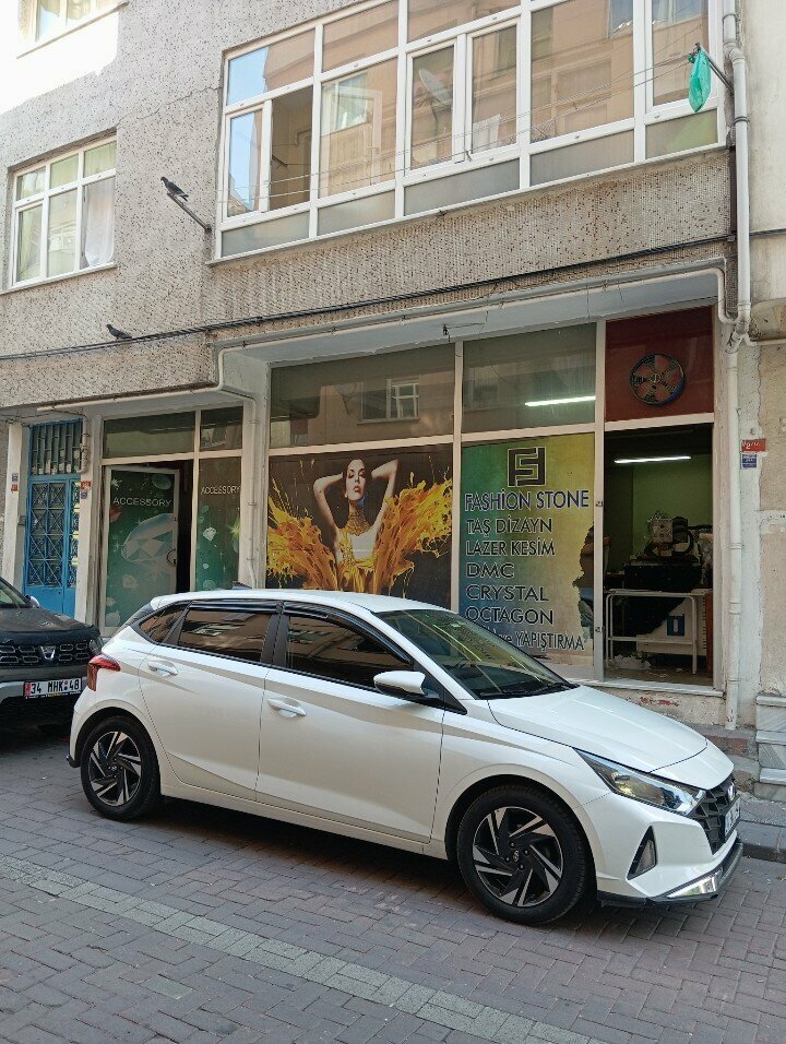 Bijuteriler Moda Taşı, İstanbul, foto