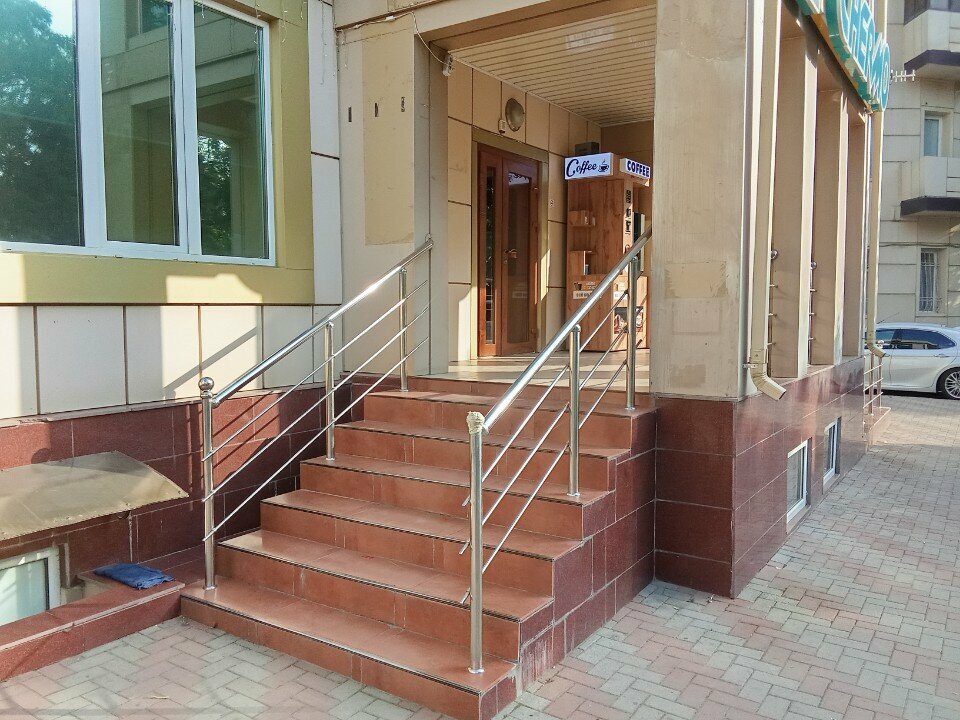 Açıkhava reklamcılığı Chermo, Grozni, foto