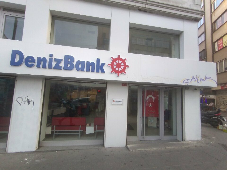 Banka DenizBank Altıyol Şubesi, İstanbul, foto