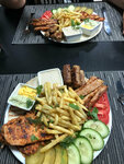 Henry's (Nedorubova Street No:10), fast food  Moskova'dan