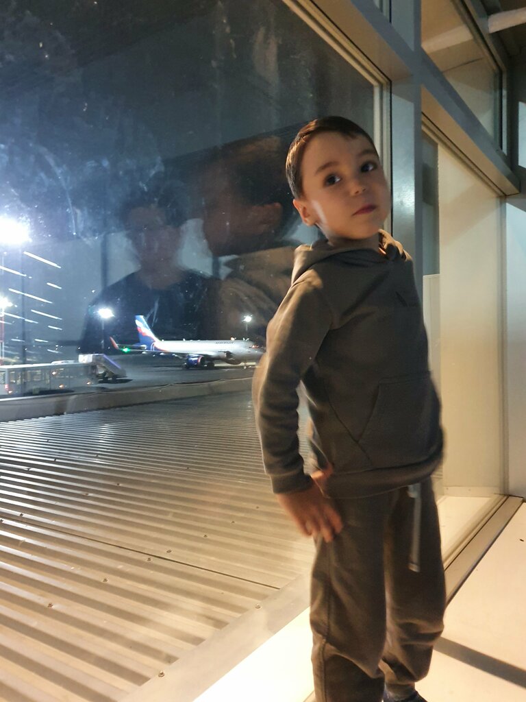 Havaalanları Hermes Quijada International Airport, , foto