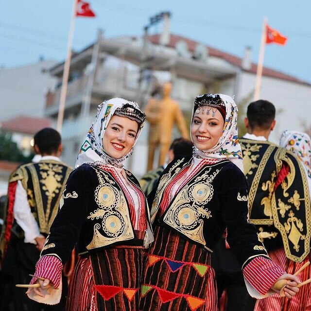 Kültür merkezleri Bergama Kültür Merkezi, Bergama, foto