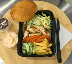 Мастер вкуса (ulitsa Zhmakina No:48Б, Kirov), fast food  Kirov'dan