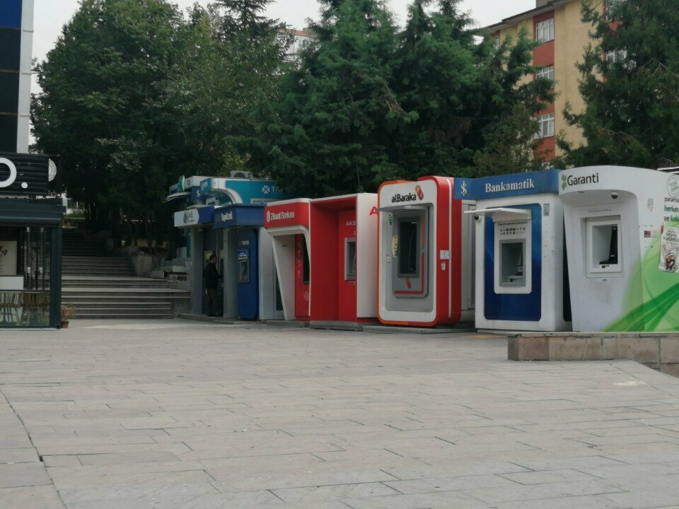 ATM'ler Türkiye İş Bankası Bankamatik, Ankara, foto