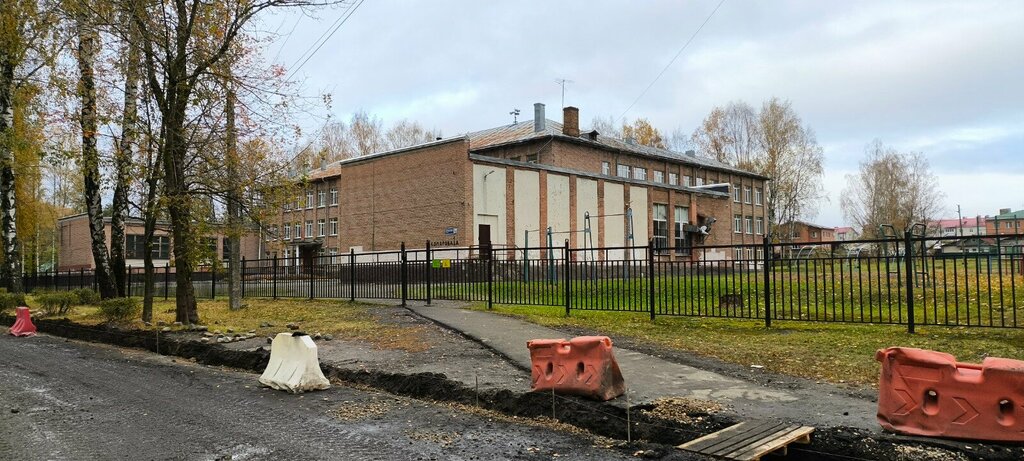 Ortaokul Средняя общеобразовательная школа № 77, Yaroslavl, foto