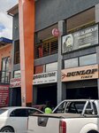 Burma Fitment Center (Lusaka, Burma Road), jant ve lastikçiler  Lusaka'dan
