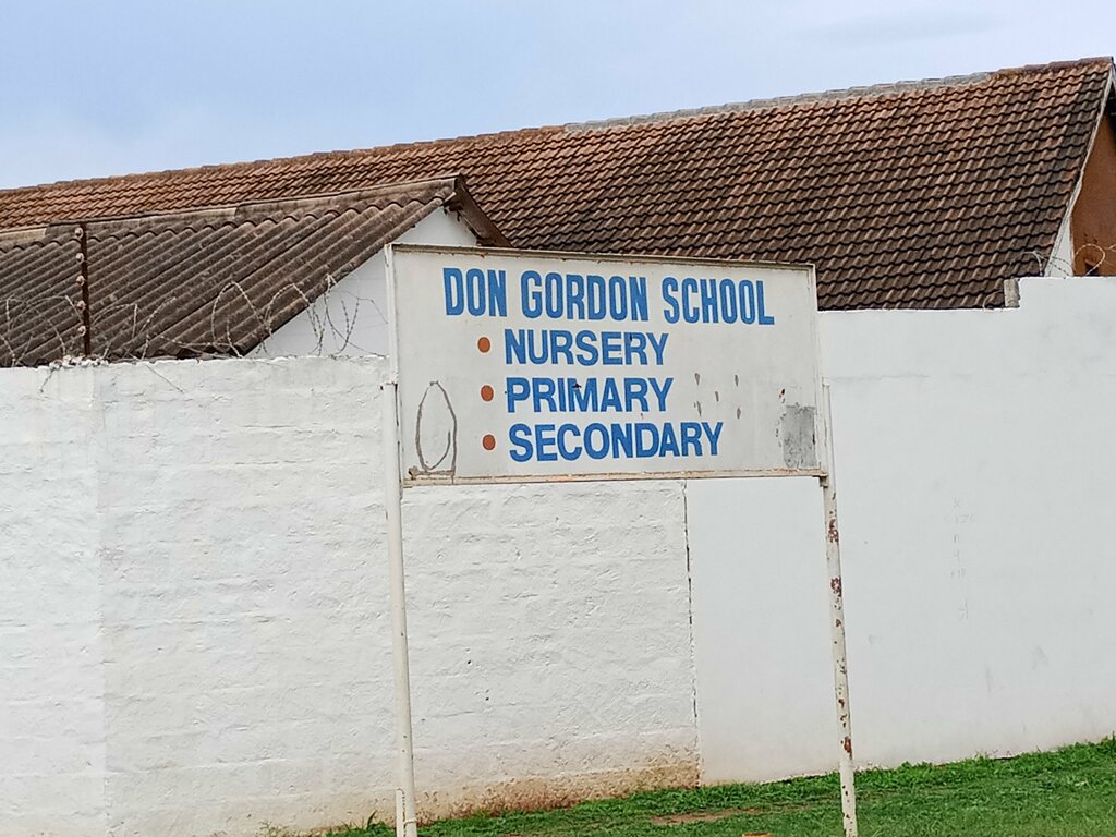 Ortaokul Don Gordon School, Lusaka, foto