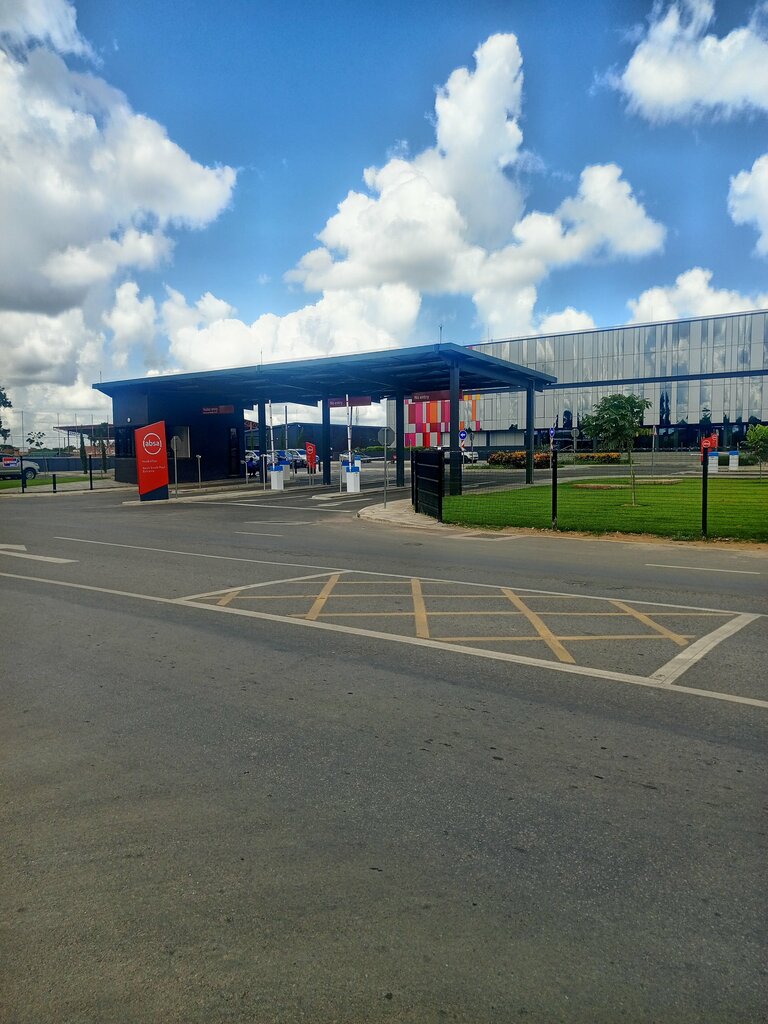 Çok amaçlı spor tesisleri Barclays Sports Complex, Lusaka, foto