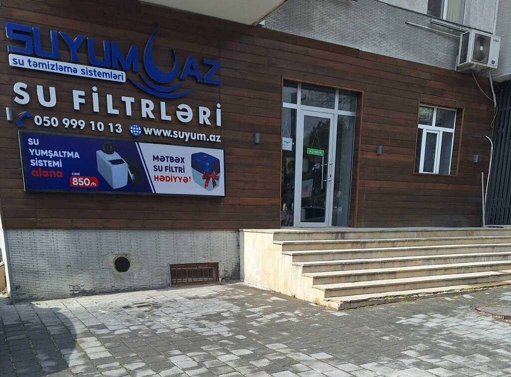 Satış ofisi Suyum az, Bakü, foto