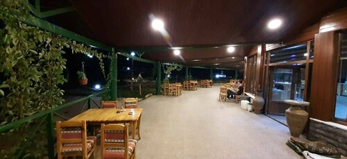 Mangal veya barbekü alanı Develi Mangal Restaurant, Develi, foto