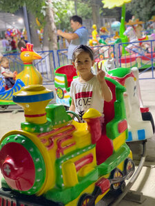 Amusement park (Túrkistan oblysy, Zhetisay, park Nezavisimosti), lunapark  Jetisay'dan