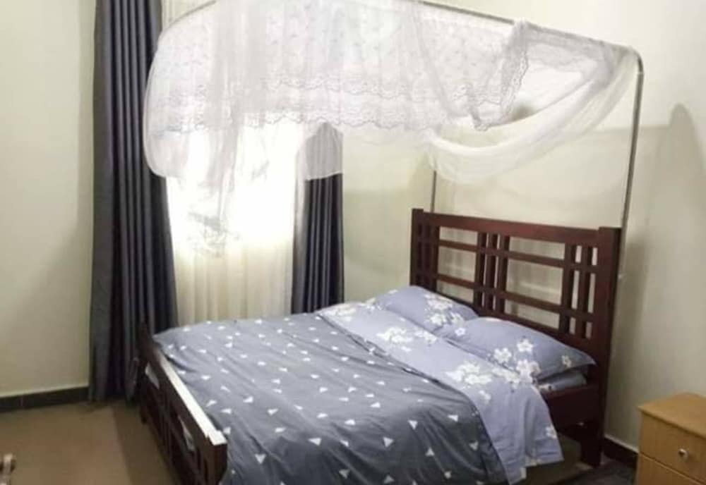 Otel King Charles Empire, Kampala, foto