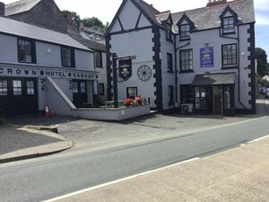 The Crown Hotel (Wales, Denbighshire, Bridge Street), otel  Galler'den