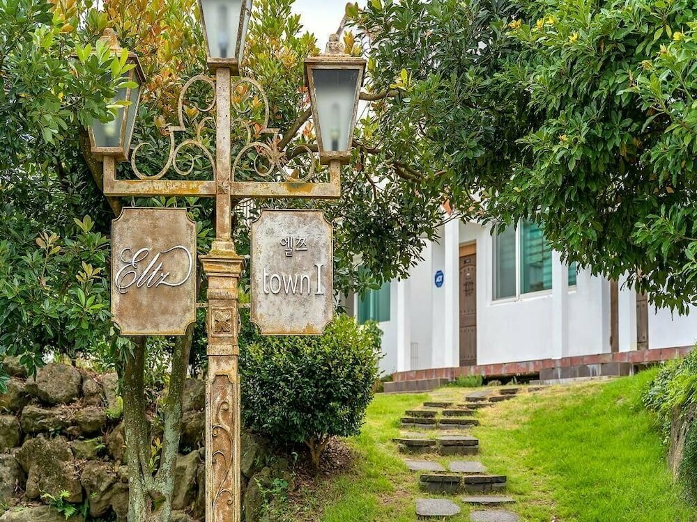 Otel Jeju Eltzutown Pension, Dünya, foto