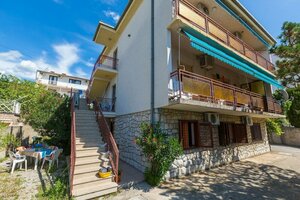 Ana - Private Parking - A2 Prizemlje (Primorje-Gorski Kotar County, Crikvenica), otel