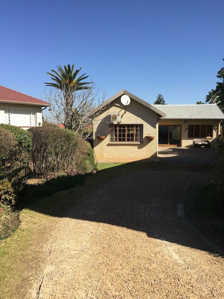 Otel Eagle Crest Executive Lodge, , foto