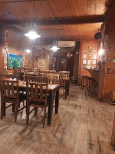 Два капитана (bulvar Pobedy No:2), kafe  Dzerjinsk'ten