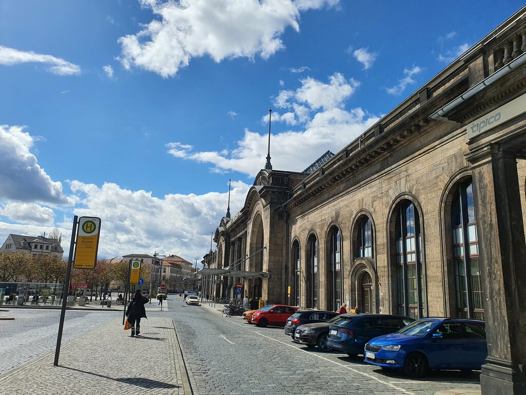 Tren istasyonu Dresden-Neustadt, Dresden, foto